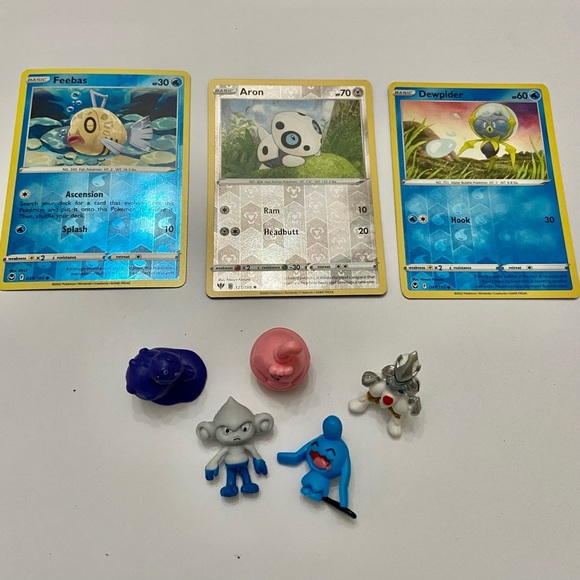 Pokemon | Toys | Lot C 3 Pokemon Reverse Holo Cards And 5 Pokemon ...